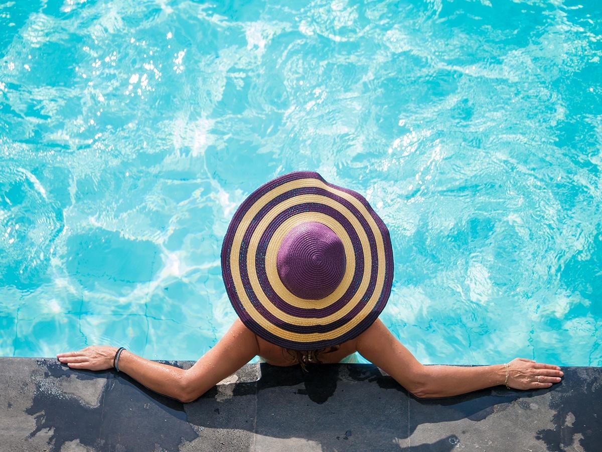 Pool Daze: All the Hard Work, None of the Glory | Doulas of Baltimore